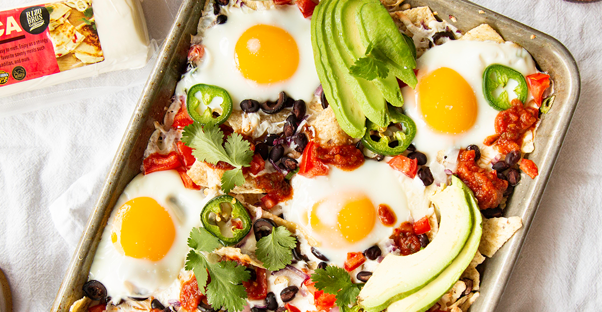 Huevos Rancheros Breakfast Nachos – Rizo Brothers California Creamery